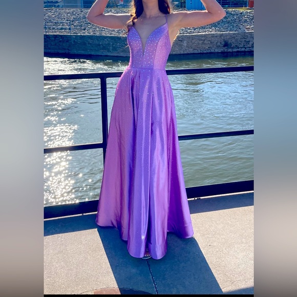 Sherri Hill | Dresses | Sherri Hill Size 4 Orchid Prom Dress | Poshmark